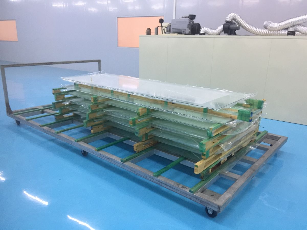 A Beginner's Guide to Smart Glass Manufacturing Processing