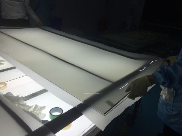 A Beginner's Guide to Smart Glass Manufacturing Processing